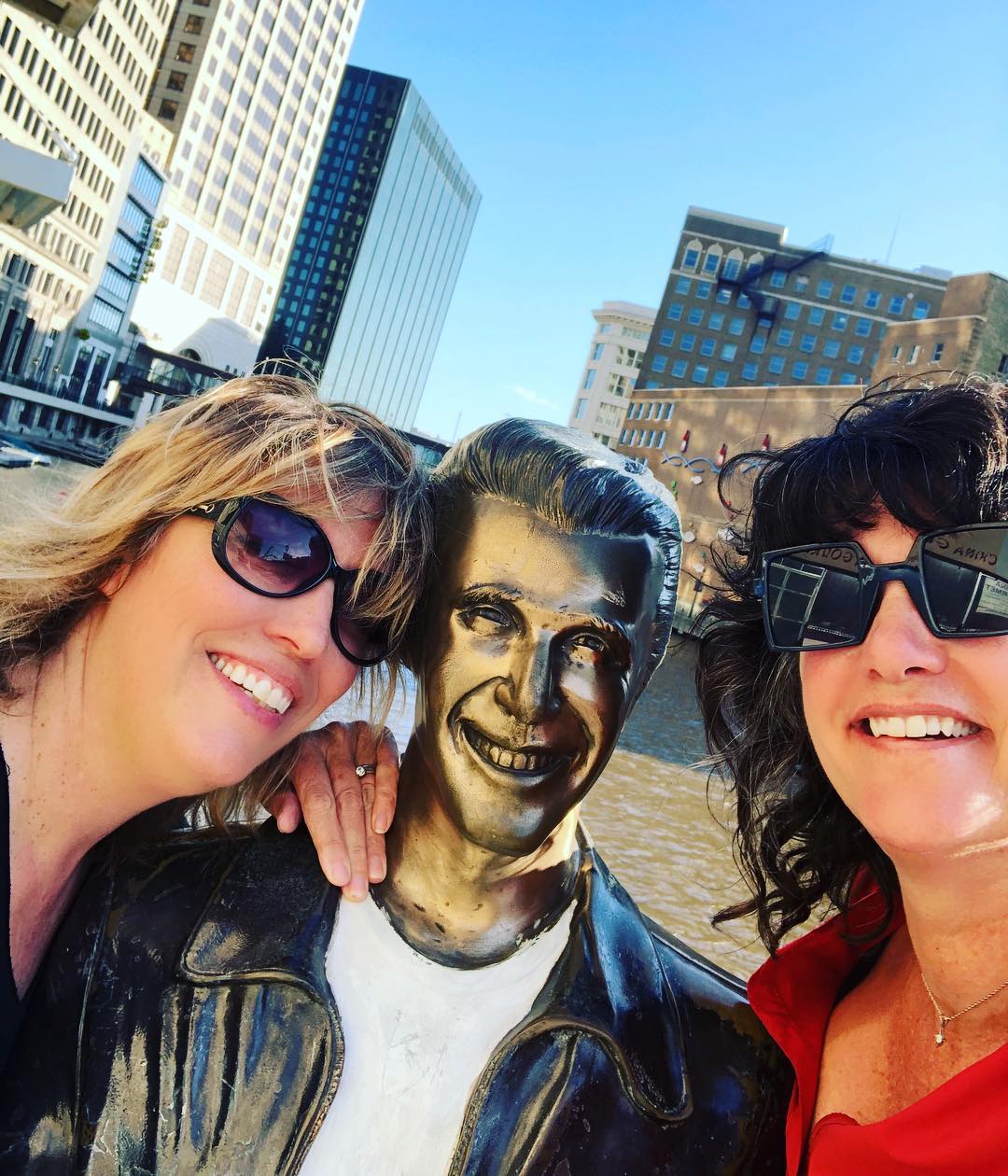 Best Spots in Milwaukee to Snap a Selfie | Milwaukee Food Tours